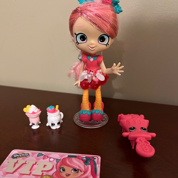 Shopkins | Toys | Shopkins Lucy Smoothie | Poshmark